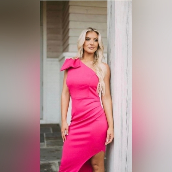 Fate | Dresses | Fate One Shoulder Asymmetrical Hem Pink Dress Unsized ...
